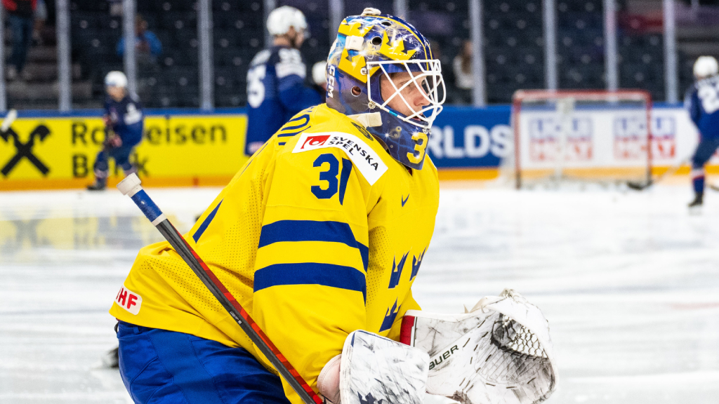 Lars Johansson – Tre Kronors vägg: “Lasse lägger grunden”